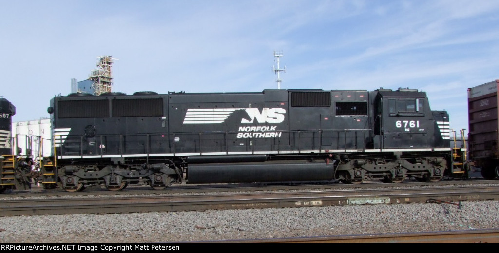 NS 6761